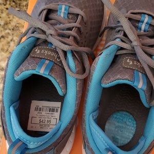 Cheeks by Tony Little | Shoes | Cheeks Flex Trainer Sneakers By Tony ...